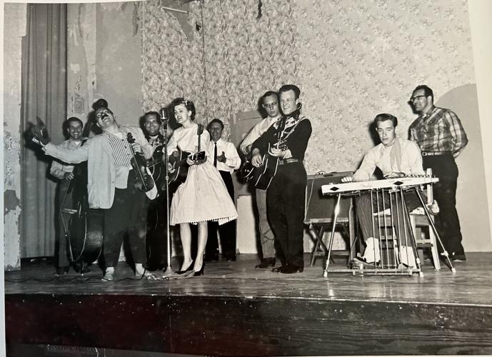 Donna Davis: Walter Hearne is a bass man and television pioneer ...