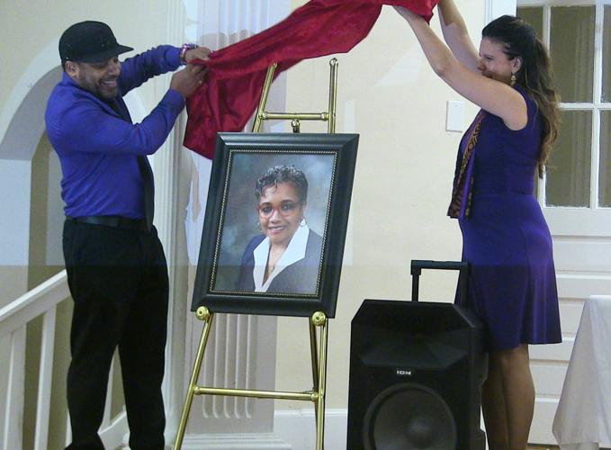 Williamston pays tribute to retiring mayor | News | reflector.com