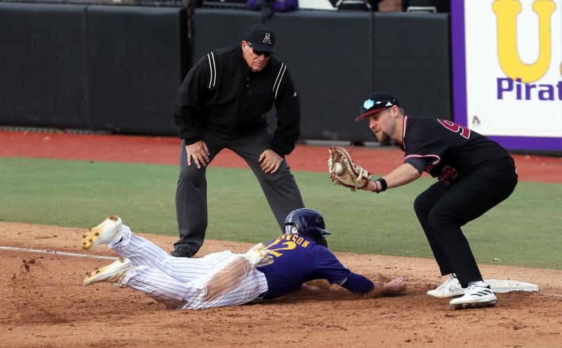 ECU vs. Rider Baseball | Photo Galleries | reflector.com
