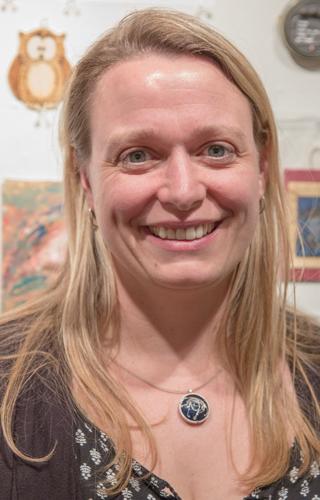 Tiny Art Show: Exhibit featuring thousands of works is no small ...