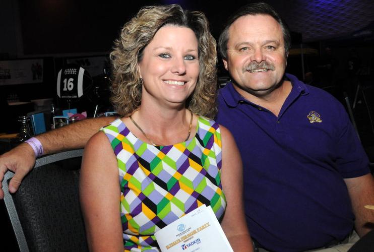 SCENE AROUND Uptown Umbrella Market, June 29 | Photo Galleries ...