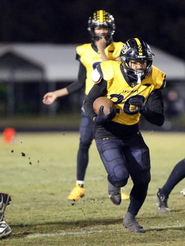 Farmville Central vs. North Pitt Football | Photo Galleries | reflector.com