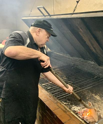 Last of his kind: Larry Dennis the end of a barbecue legacy at Bum’s ...
