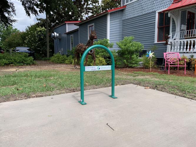 Downtown racks a bike-friendly step, officials said | Local News ...