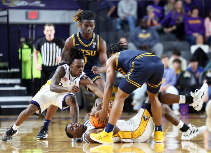 ECU vs. ETSU Basketball | Photo Galleries | reflector.com