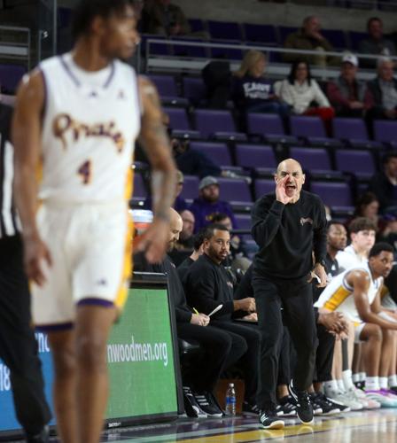 ECU basketball: Riley's career day leads 21-point comeback over Buffalo ...