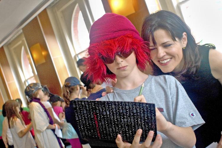 The author behind the ‘Gilda’ girl | Feature Story | reflector.com
