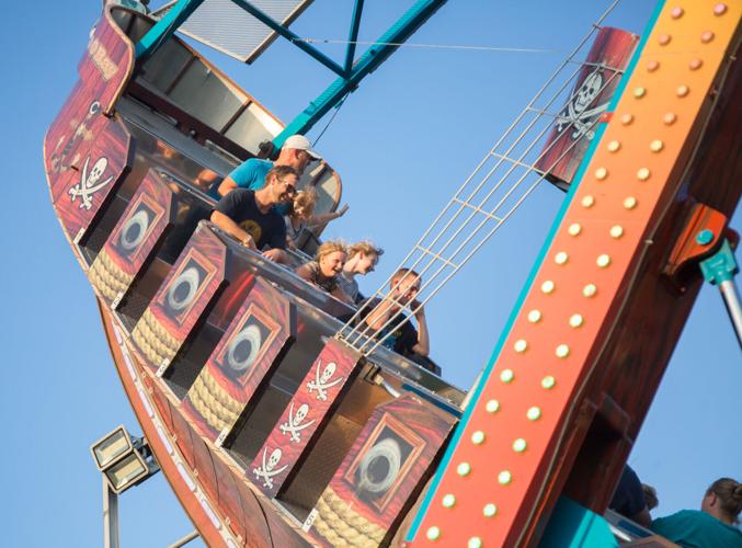 Fair stirs excitement, pride: Crowds gather on first night for vendors ...