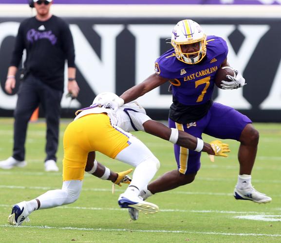 Purple Gold Game | Photo Galleries | reflector.com