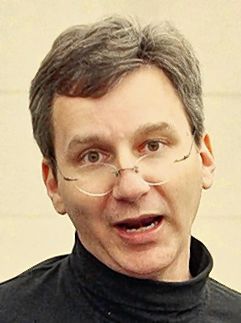 Adviser, university agree to settlement | Local News | reflector.com