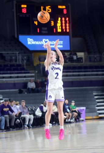 ECU vs. Tulsa Women's Basketball | Photo Galleries | reflector.com