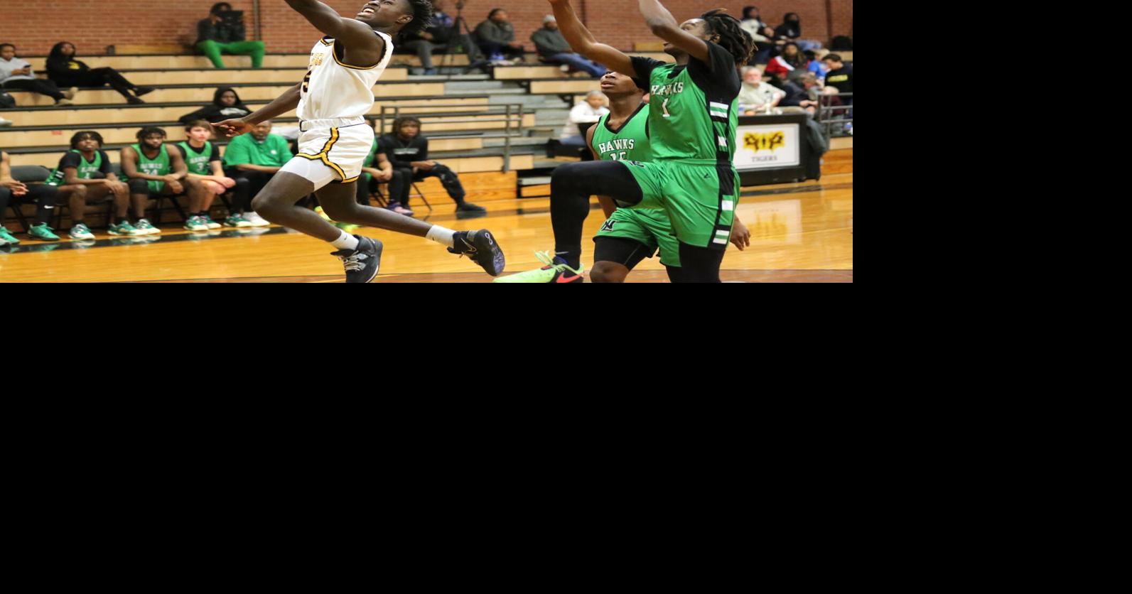 High school boys hoops: James Kenan dominant in 55-33 win over North ...