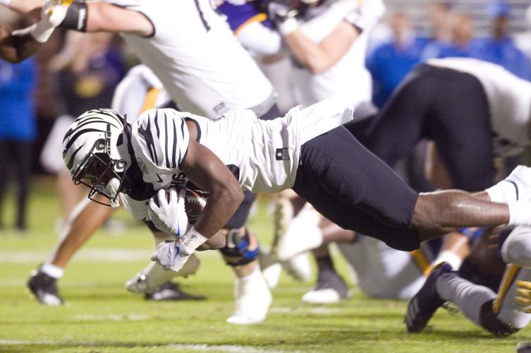ECU Vs. Memphis | Photo Galleries | reflector.com