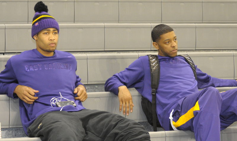 SCENE AROUND the ECU-Converse game, Nov. 18 | Photo Galleries ...