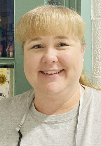 Hardison recognized for as outstanding teacher | Features | reflector.com