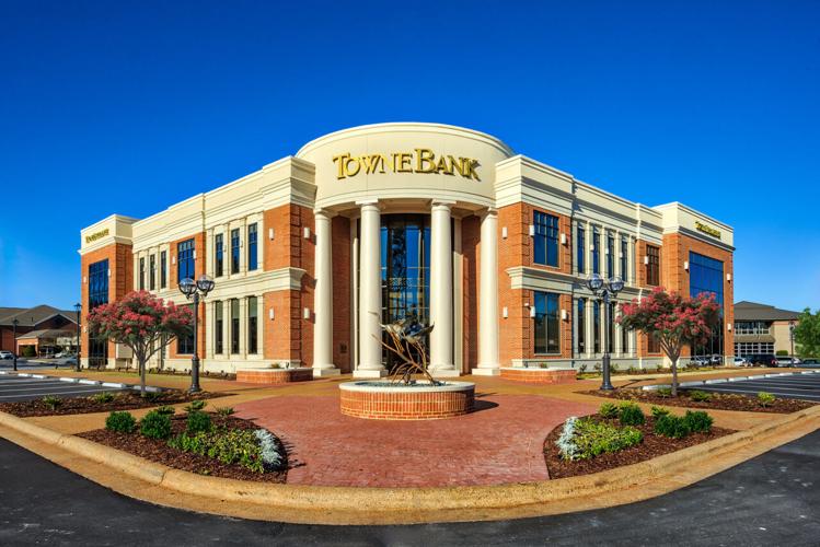 People News and Notes: TowneBank celebrates opening of Greenville ...