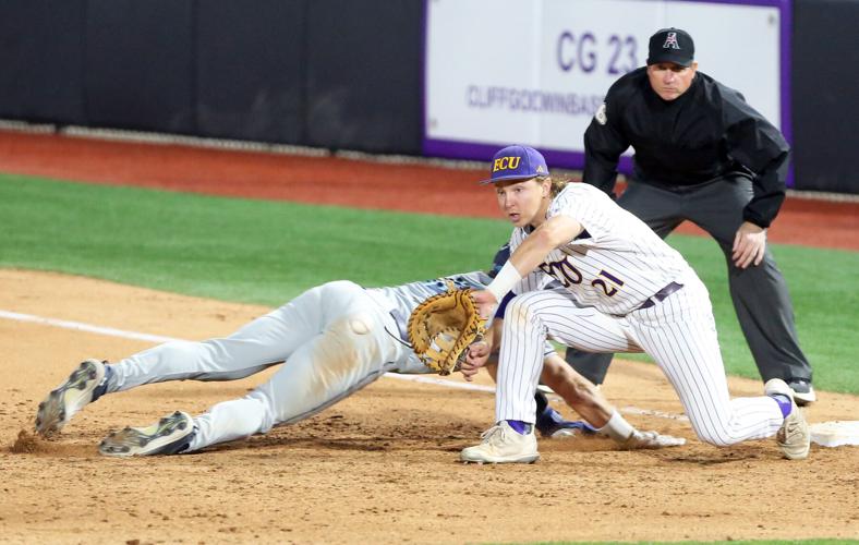 ECU vs. UNCW Baseball | Photo Galleries | reflector.com