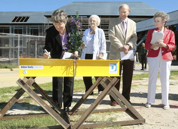 Governor orders flags flown at half-mast for Edith Warren | Local News ...