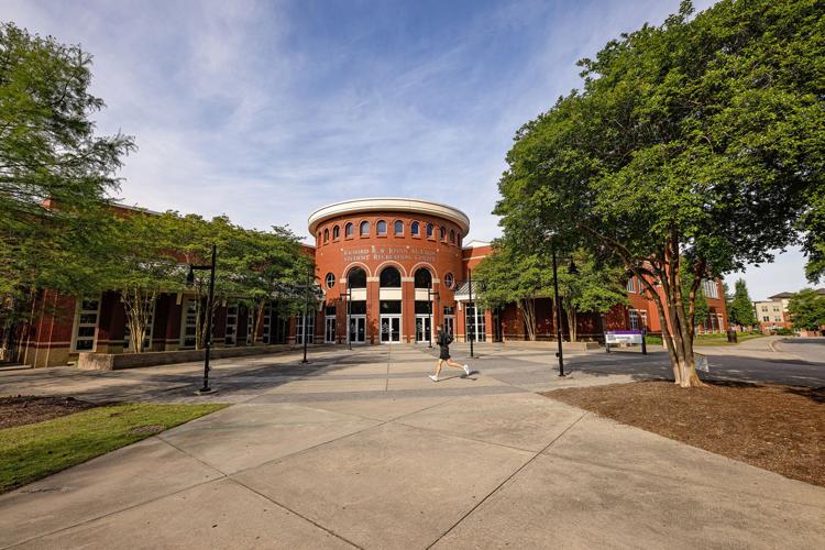 ECU Notes: Criminal justice students provide fresh eyes on cold cases ...