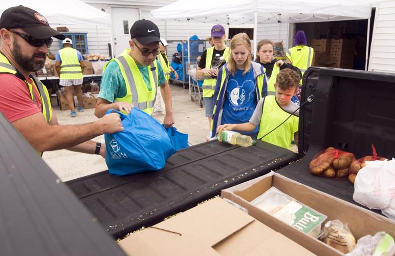 'Share the Bounty': Small church works to have a big impact on local ...