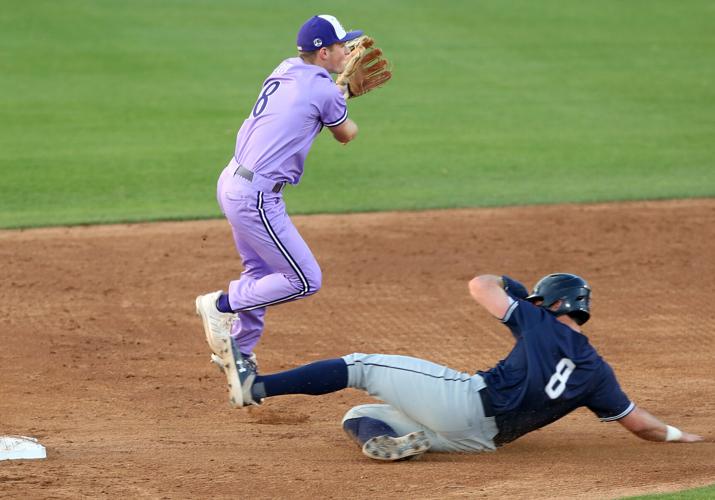 ECU vs. ODU | Photo Galleries | reflector.com