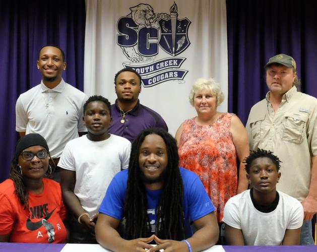 Williams, Rogers sign letters of intent | Sports | reflector.com