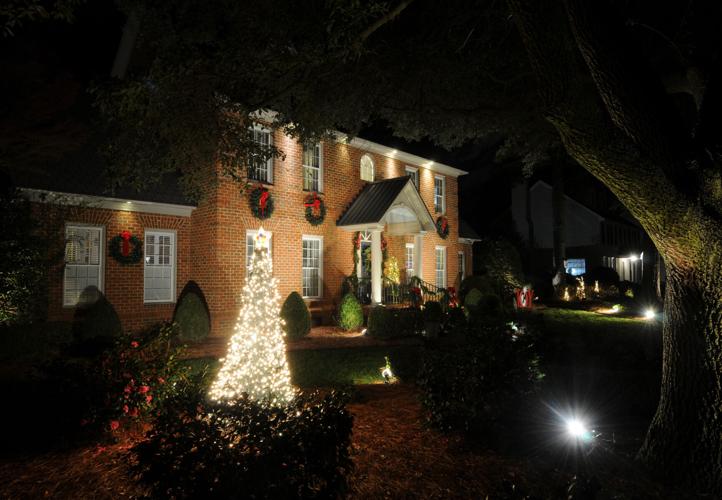Winter wonderlands: Annual Christmas tour features decked out homes and ...