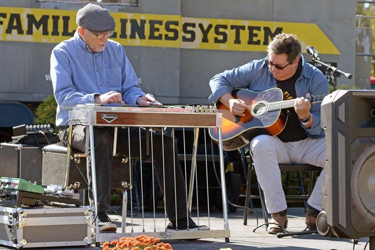 Festive crowd celebrates Parmele Day in the sunshine | Feature Story ...