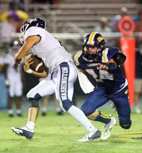 D.H. Conley vs. Washington Football | Photo Galleries | reflector.com