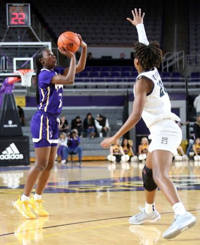 ECU women's basketball: Gordon sparks Pirates to fifth consecutive win ...