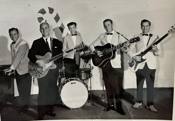 Donna Davis: Walter Hearne is a bass man and television pioneer ...