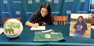 Marissa Bernal signs to play college volleyball | Sports | reflector.com
