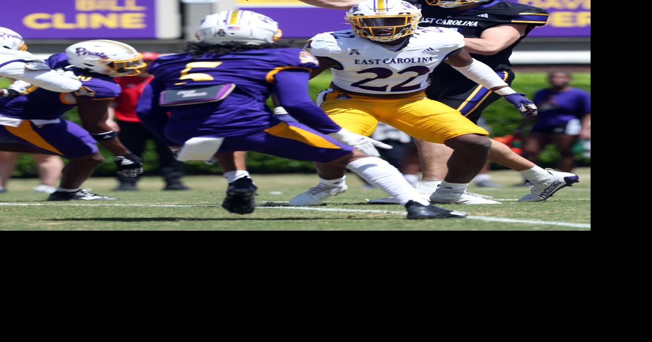ECU football: Pirates turn tempo into points in annual spring game ...