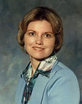 Peggy Carraway Hollingsworth | Obituaries | reflector.com