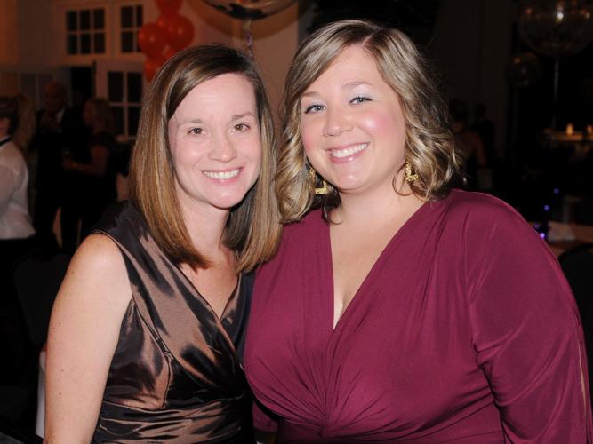 SCENE AROUND: LoveforHG Gala | Multimedia | reflector.com