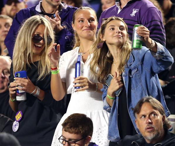 ECU vs. SMU | Photo Galleries | reflector.com