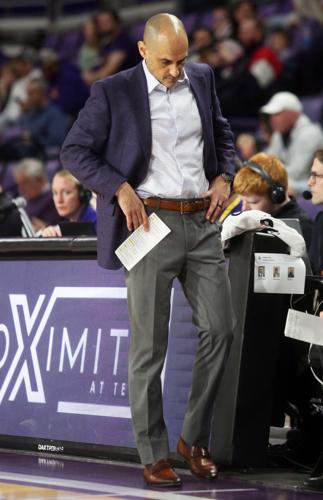 ECU vs. UAB Basketball | Photo Galleries | reflector.com