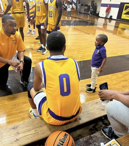 Little coach, big personality: Tarboro 4-year-old a courtside favorite ...
