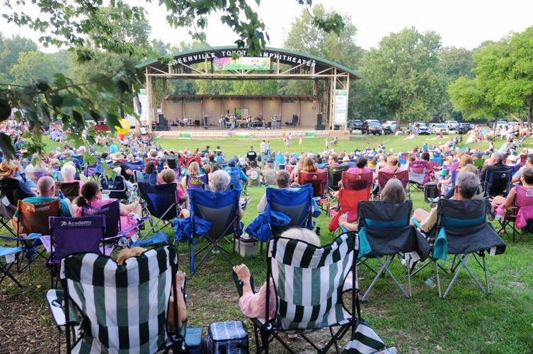 Concert on the Common series starts Thursday with On The Border | Local ...