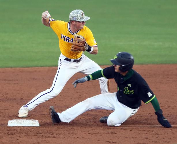 ECU vs. USF Baseball | Photo Galleries | reflector.com