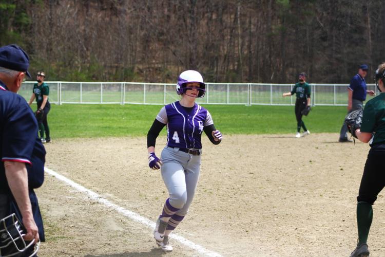 Stoodley, Noyes help Terriers beat Rebels | Sports | reformer.com