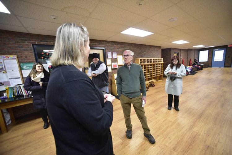 Welch gets 'High 5' in visit to Winston Prouty | Local News | reformer.com