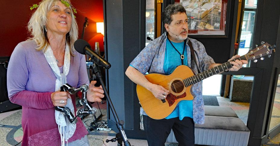 Free 'Maximum Light' summer solstice celebration to feature Sharon ...