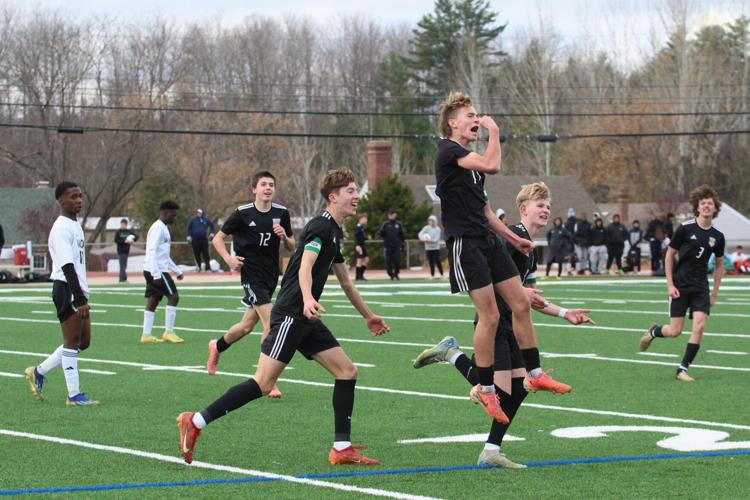 Twin Valley loses state final to Winooski in OT | Sports | reformer.com