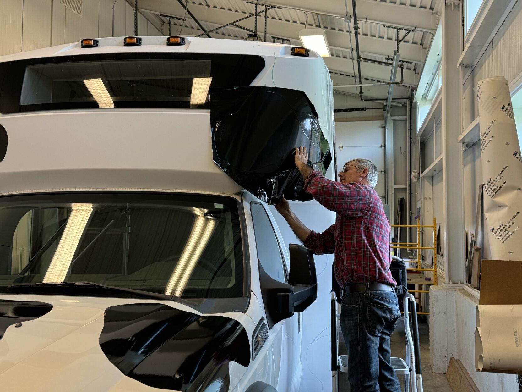 Moover placing six buses into service this fall | Community-news ...