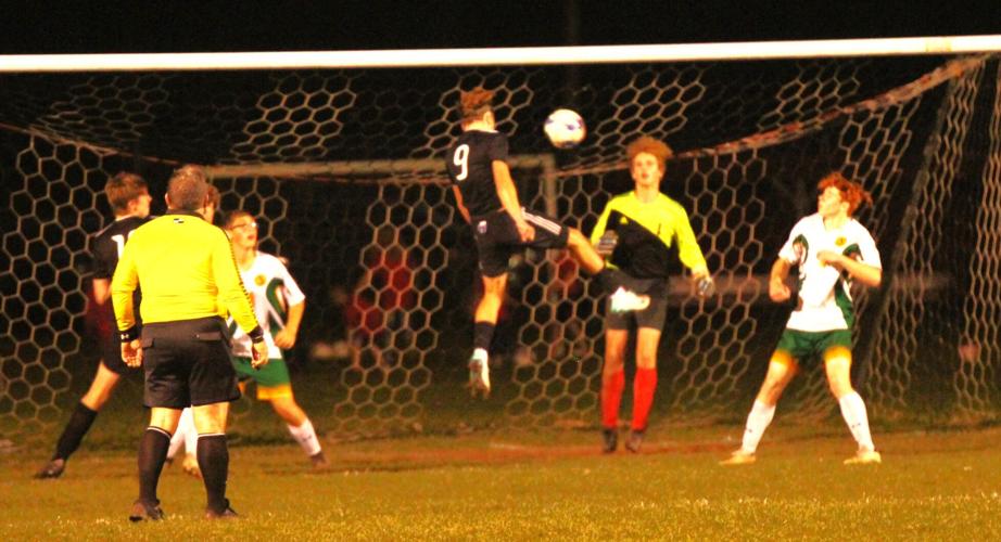 Twin Valley advances to semifinals with win over West Rutland; Magnant ...