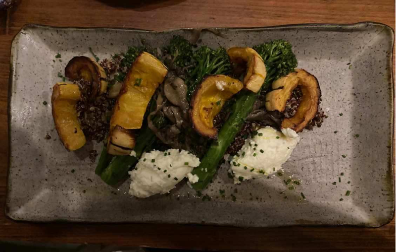 Food critic | The Hub at Weston's 21st-century farmhouse a convenient ...