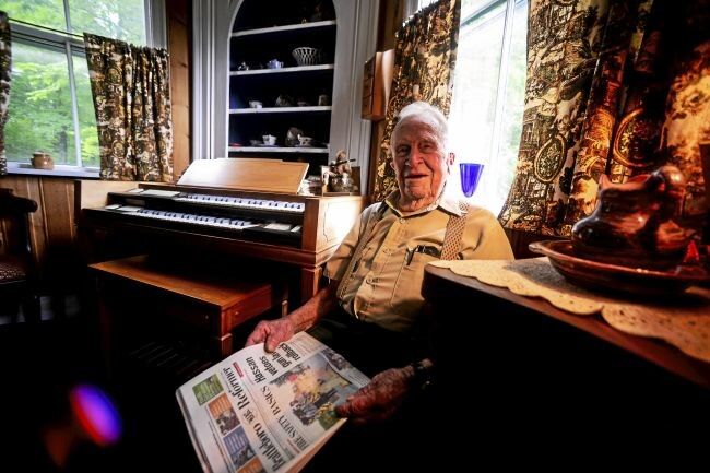 Red Chaffee celebrates 100 years on Earth | Local News | reformer.com