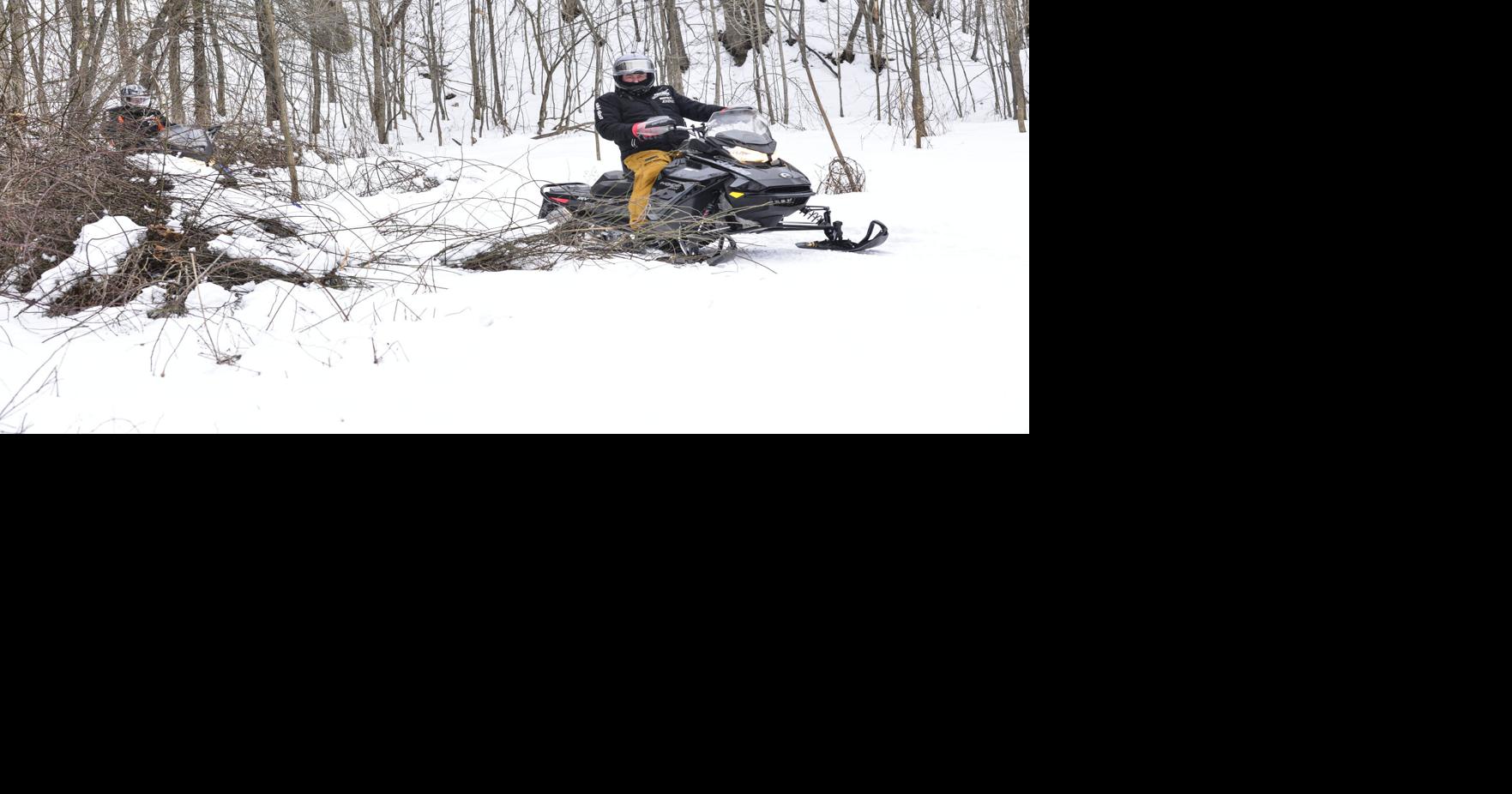 Snowmobilers encouraged to be cautious | Community-news | reformer.com