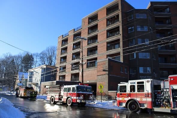 Fire displaces residents at Elliot Street apartment building | Local ...